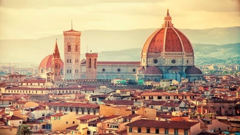 The Best Pedestrian Cities: 16 Most Walkable Cities in the World - The ...