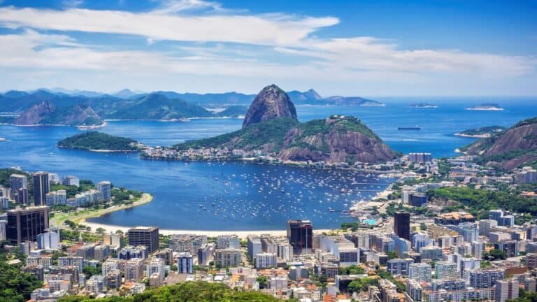 The 10 Most Dangerous Cities in the World: This List Will Make You ...
