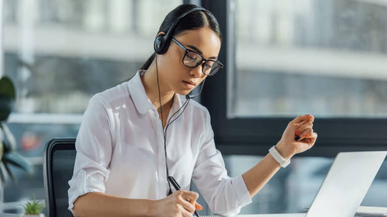 The 12 Jobs That Will Let You Work in Peace and Quiet - The Frugal Expat