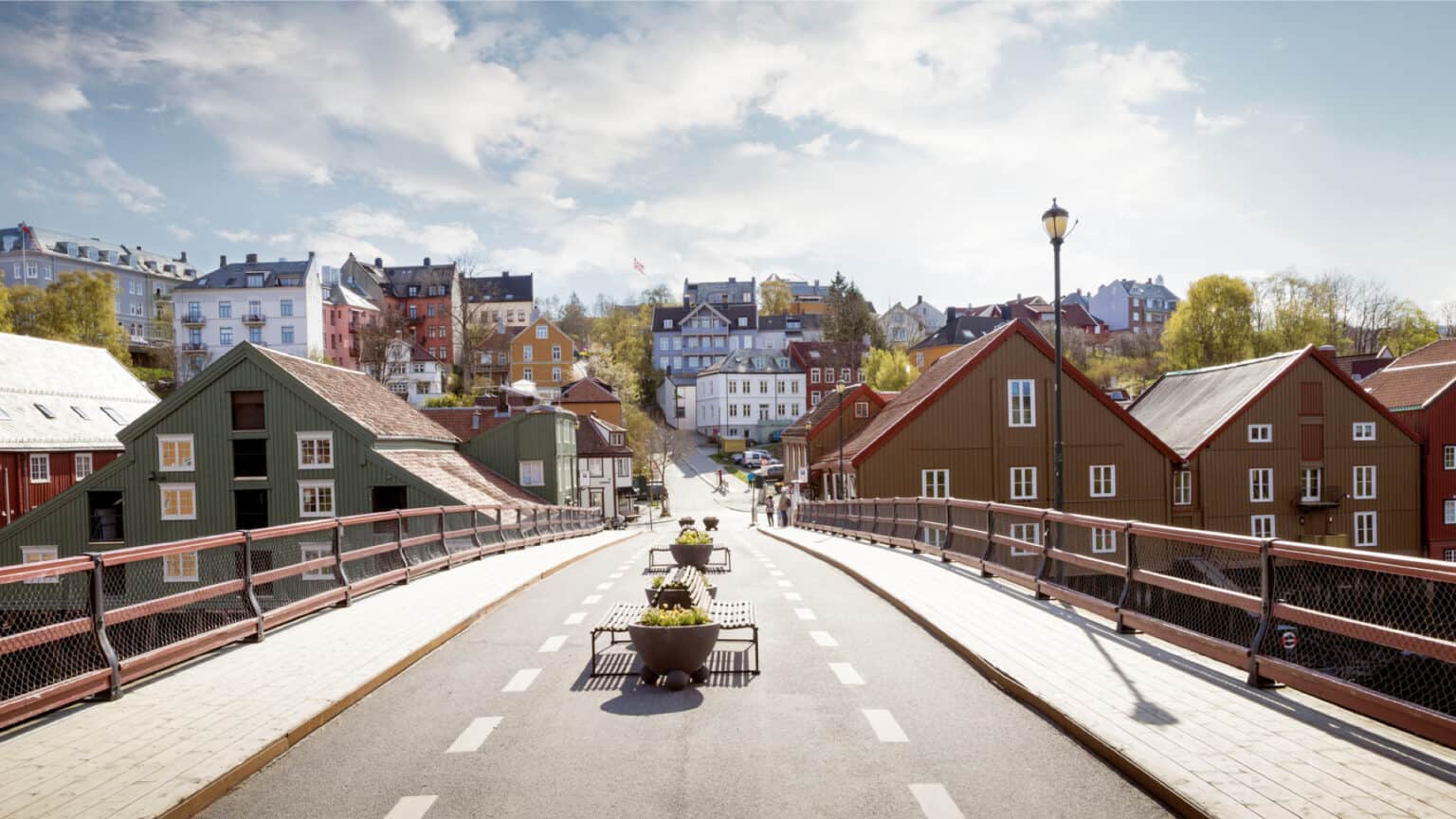 The 15 Countries Where You're Most Likely to Find Love - The Frugal Expat