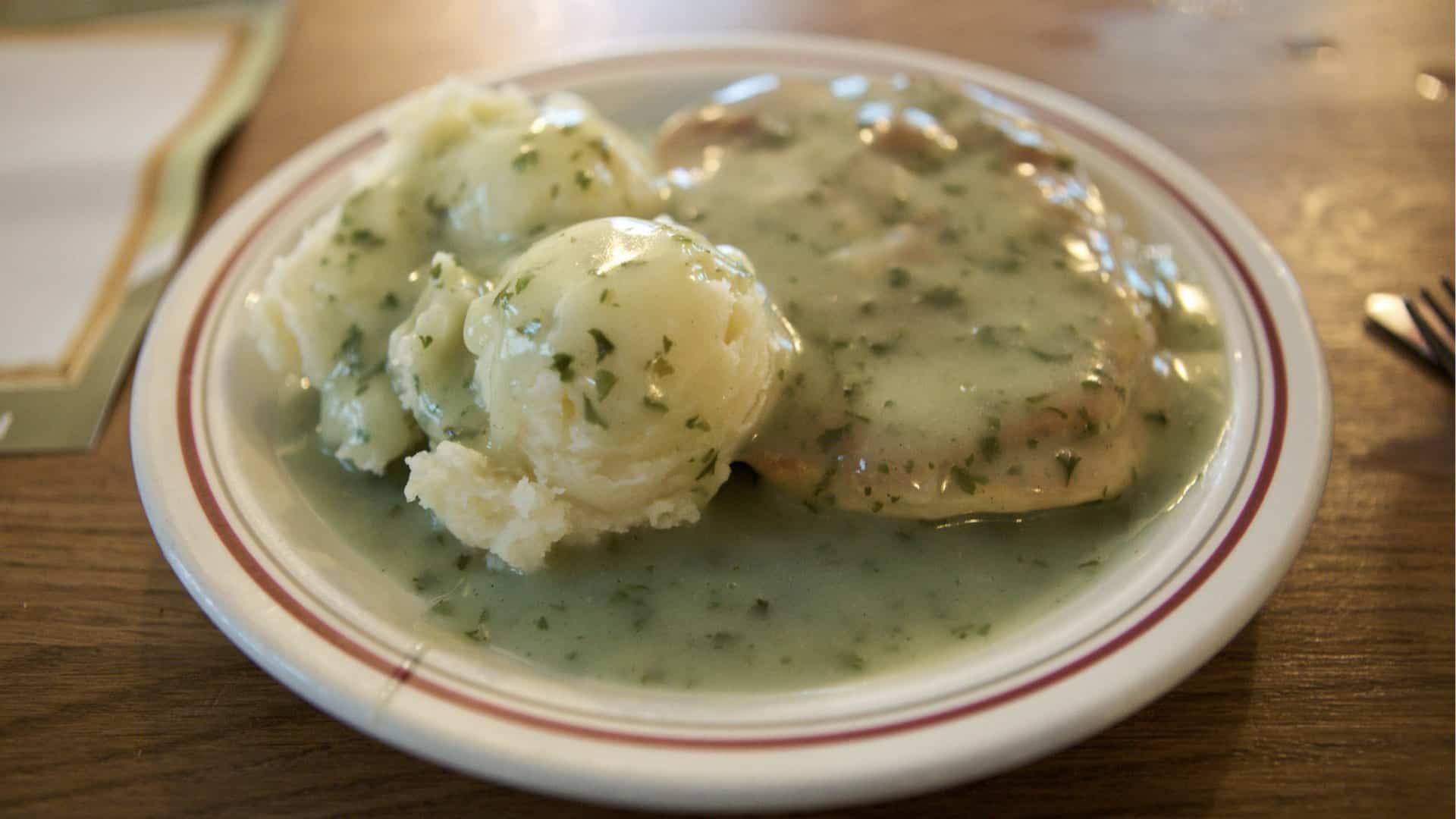 14 Traditional English Dishes You Must Try At Least Once - The Frugal Expat