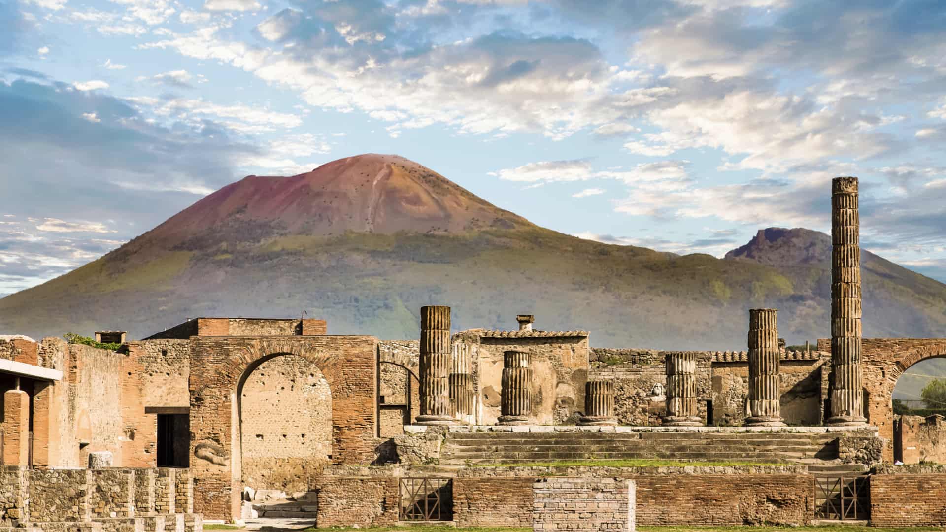 16 Ancient Ruins That Everyone Should See Some Day - The Frugal Expat