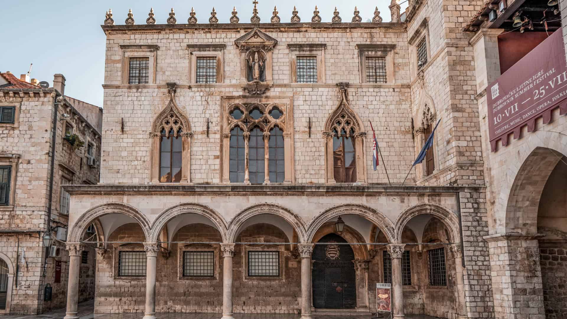 16 European Palaces That Should Be Added to Your Bucket List - The ...